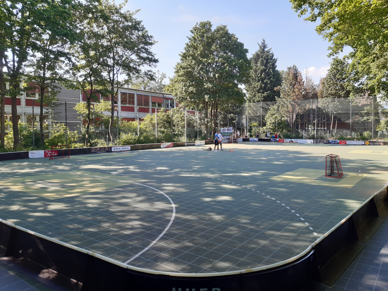 Floorball Outdoorfeld / Street Floorball: Neue Möglichkeiten! - DJK ...